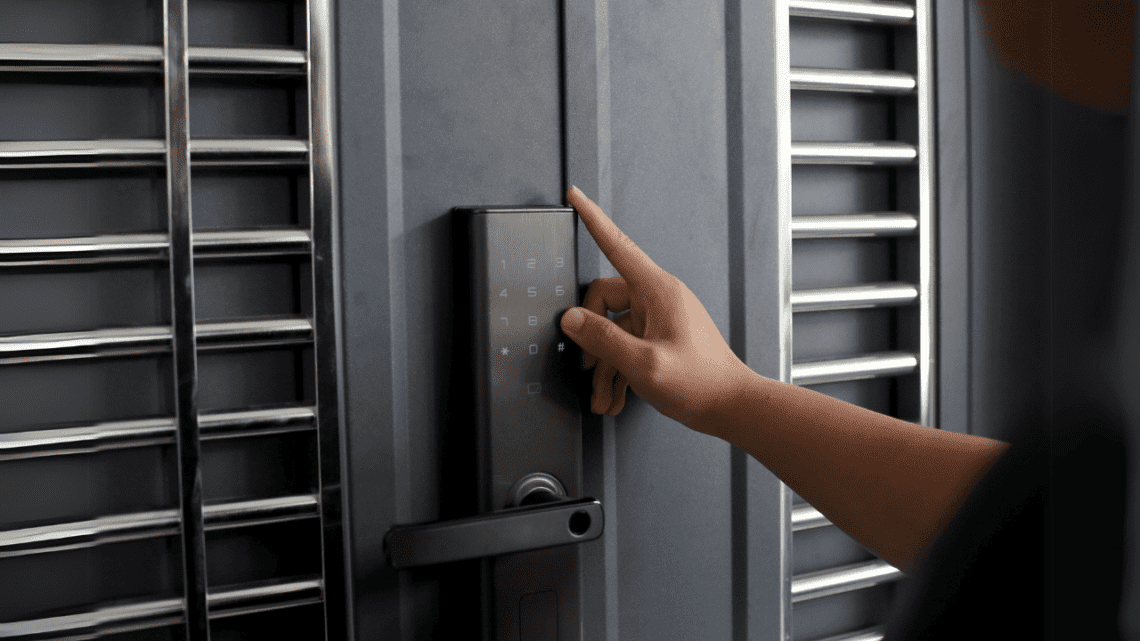 Top 7 Reasons Why Aluminium Driveway Gates Will Transform Your Property